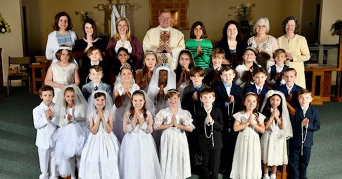 First Communion – Good Shepherd, Huntsville | One Voice Magazine