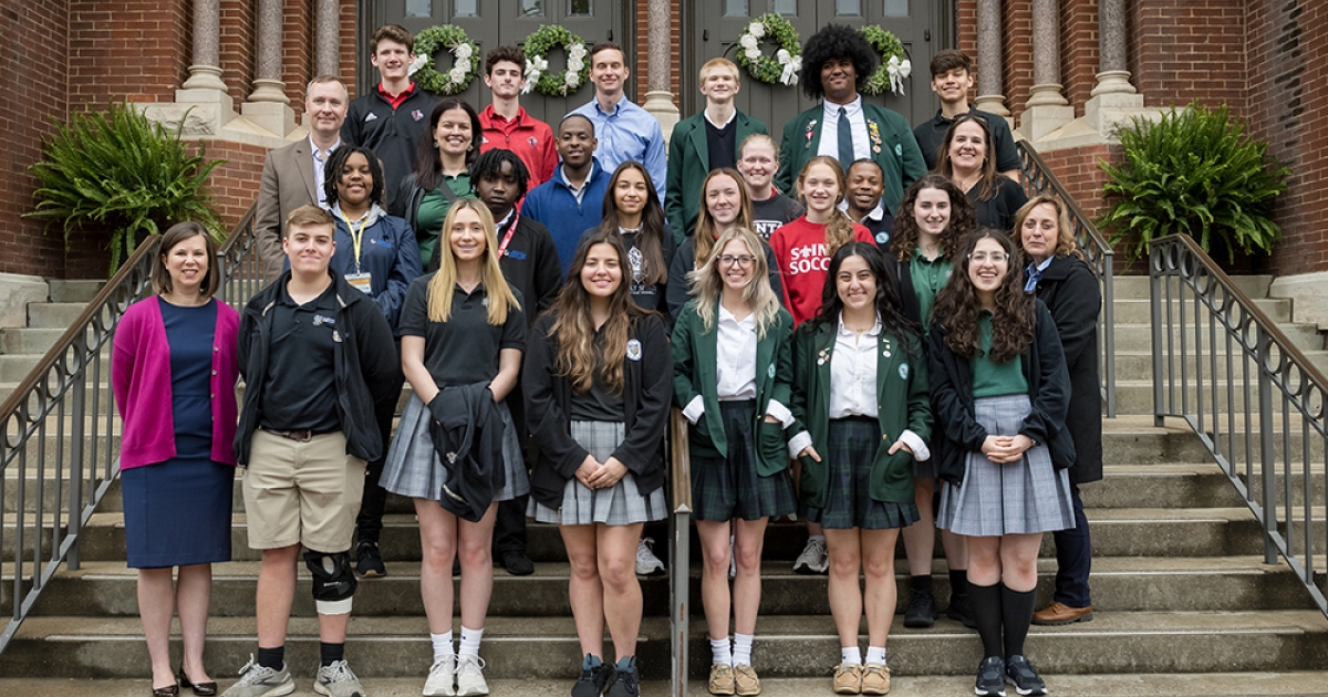 Students meet to discuss Catholic identity | One Voice Magazine